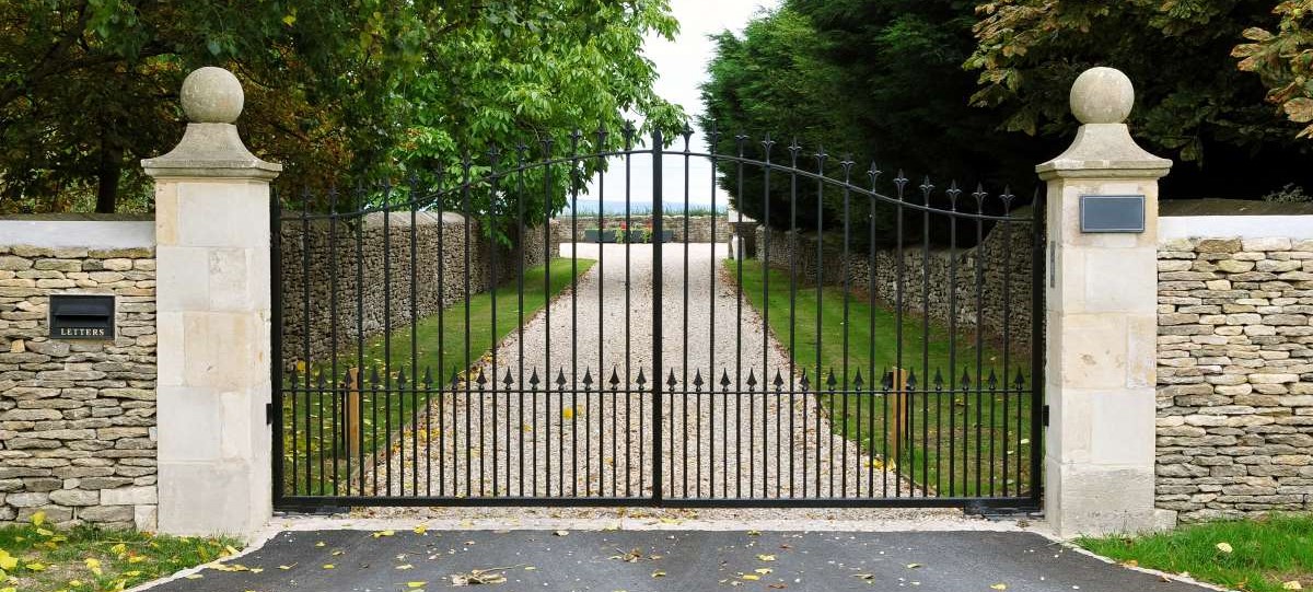 Santa Barbara's Gated Communities